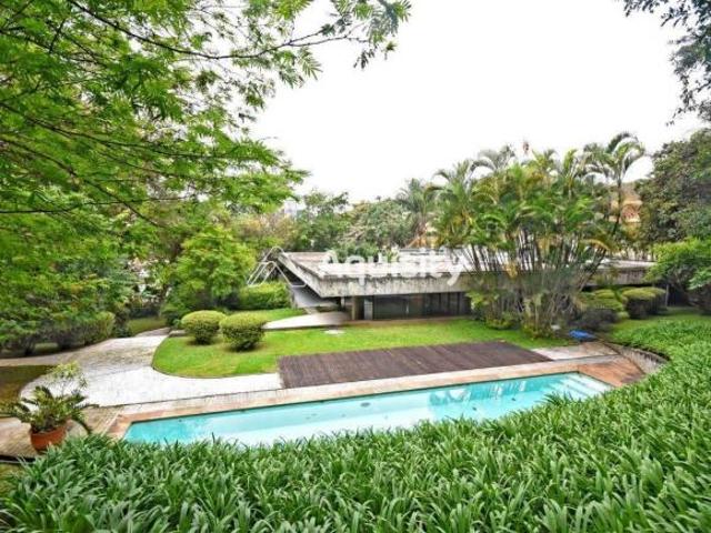 Casa de Luxo à Venda no Cidade Jardim SP | 976m² por R$16Mi