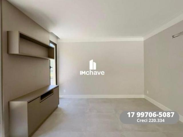 Casa de luxo à venda no Golfe Residencial em São José do Rio Preto SP: Piscina, 3 suítes, 3 salas, 5