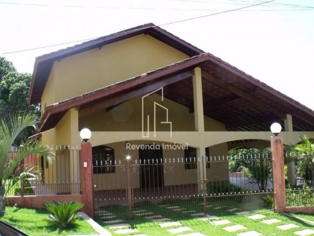 Casa de Luxo à Venda no Jardim Casa Grande, São Paulo SP: 4 Quartos, 2 Suítes, 5