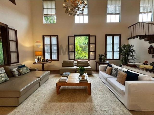 Casa de Luxo à Beira Mar em Ilhabela