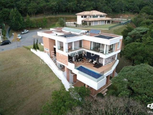 Casa de Luxo disponível para venda e locação em Alphaville, com um lindo por do sol