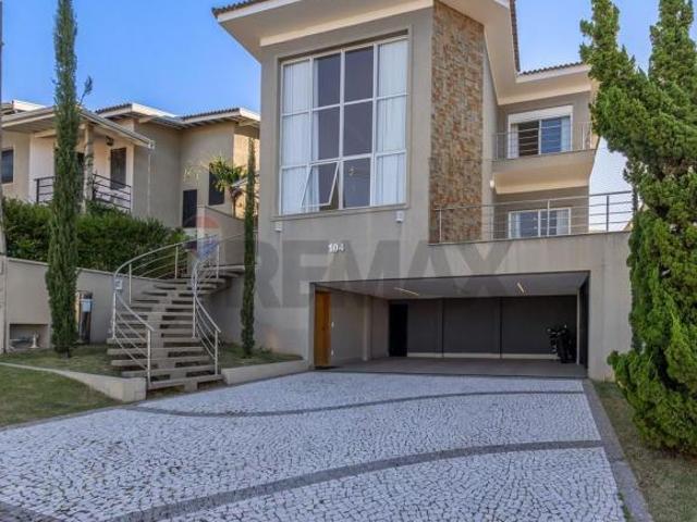 Casa de Luxo em Cond. Terras de São Francisco
