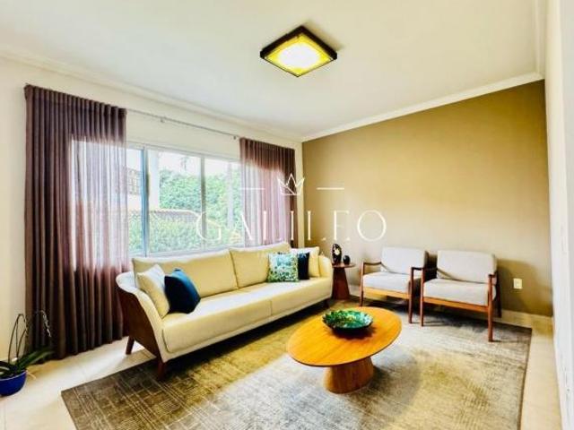 Casa de luxo em condomínio: 4 quartos, 3 suítes, 3 salas, 5 banheiros, 5 vagas na Engordadouro, Jund