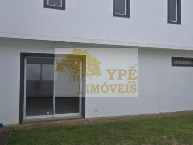Casa de luxo em condomínio: 4 quartos, 2 suítes, 3 salas, 5 banheiros, 2 vagas, 480m² em Paysage Ver