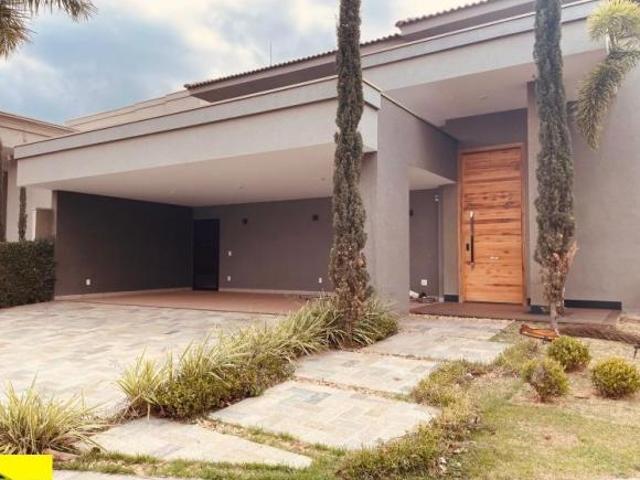 Casa de luxo em condomínio: 4 quartos, 4 suítes, 3 salas, 6 banheiros, 6 vagas São José do Rio Pre