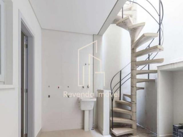 Casa de luxo em condomínio: 4 quartos, 4 suítes, 6 banheiros, 4 vagas Santo Am