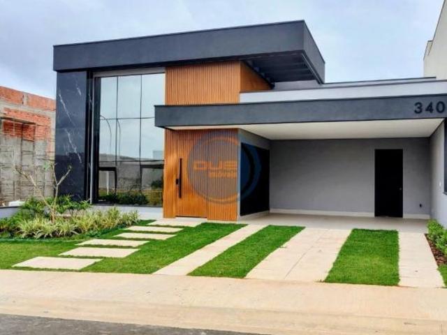 Casa de luxo em condomínio: 3 quartos, 3 suítes, 3 salas, 5 banheiros, 4 vagas, 188m² no Jardim Resi