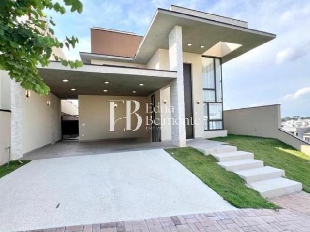 Casa de luxo em condomínio: 3 quartos, 3 suítes, 3 salas, 3 banheiros, 4 vagas, 241,18 m² em Jundiaí