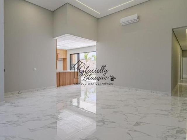 Casa de luxo em condomínio: 3 quartos, 3 suítes, 2 salas, 5 banheiros, 4 vagas em Indaiatuba SP