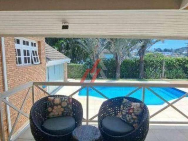 Casa de luxo em condomínio à venda em Alphaville, Santana de Parnaíba SP: 3 quartos, 3 suítes, 4 ban