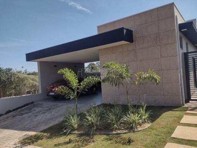 Casa de Luxo em Condominio a Venda em Residencial Volpi Araraquara