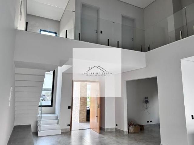 Casa de Luxo em Condomínio à Venda em Salto SP, Residencial Central Parque: 3 Quartos, 3 Suítes, 2 S