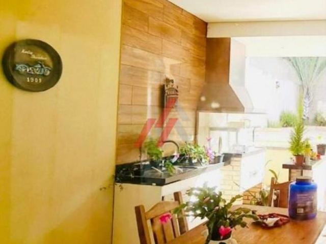 Casa de Luxo em Condomínio à Venda em Tamboré, Barueri SP: 3 Quartos, 3 Suítes, 3 Salas, 7 Banheiros