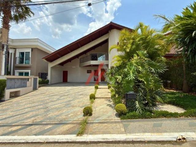 Casa de luxo em condomínio Alphaville: 3 quartos, 03 suítes, 3 salas, 01 banheiro, 4 vagas, 380m² em