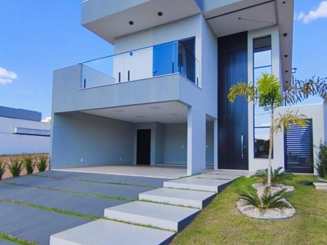 Casa de Luxo em Condomínio Belvedere 2 com 3 Suítes e Piscina Jardim Imperial, Cuiabá MT R$2.499