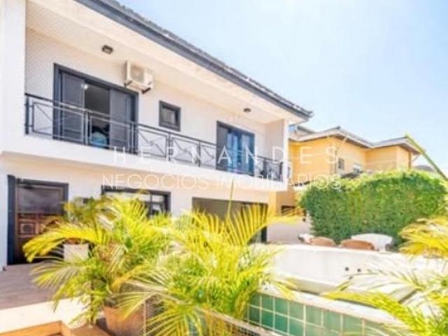 Casa de luxo em condomínio em Alphaville, Santana de Parnaíba SP! 4 quartos, 2 suítes, 341m² Imper