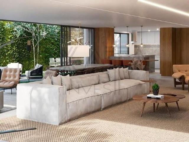 Casa de luxo em condomínio na Vila Morumbi, São Paulo SP: Pronto para morar, escritório 4 quartos, 3