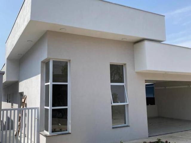 Casa de Luxo em Condomínio na Fazenda Serrinha: 5 Quartos, 3 Suítes, 5 Banheiros, 260m² em Itatiba S