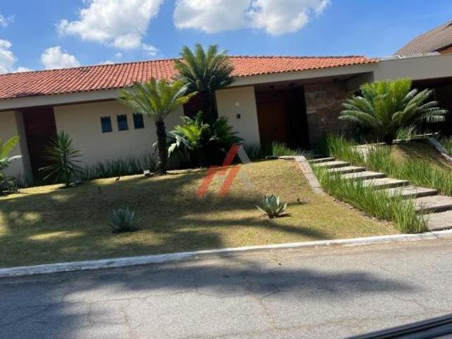 Casa de luxo em condomínio no Alphaville, Santana de Parnaíba SP: 4 quartos, 4 suítes, 3 salas, 5 ba