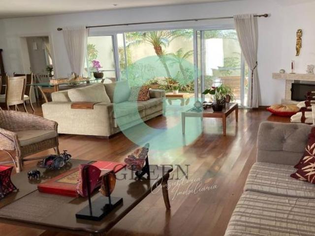 Casa de luxo em condomínio no Alto da Boa Vista, São Paulo SP: 4 quartos, 4 suítes, 3 salas, 6 banhe