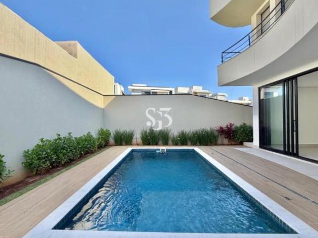 Casa de luxo em condomínio no bairro Roncáglia, Valinhos SP