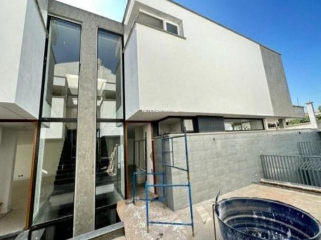 Casa de Luxo em Condomínio no Brooklin, São Paulo SP: 3 Quartos, 3 Suítes, 4 Banheiros, 4 Vagas, 4