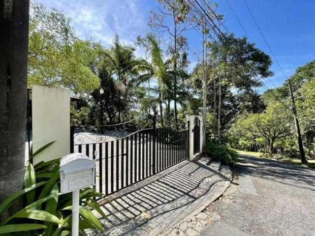 Casa de Luxo em Condomínio Palos Verdes, Cotia SP: 7 Quartos, 5 Suítes, 6 Salas, 8 Banheiros e 920,7