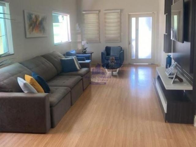 Casa de luxo em Campos do Conde Chambord, Tremembé SP: 4 quartos, 1 suíte, 3 salas, 2 vagas, 231,85