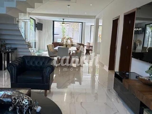 Casa de Luxo em Alphaville 3, Ribeirão Preto 4 Suítes, 347m²
