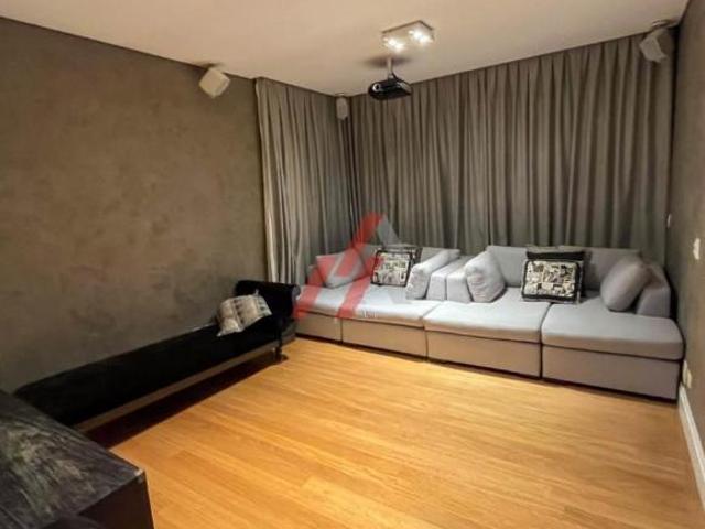 Casa de Luxo em Alphaville Residencial Dois: 6 Quartos, 6 Suítes, 9 Salas, 8 Banheiros, 491,45m² B