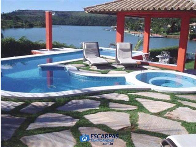 Casa de Luxo em Escarpas do Lago. 5 suítes, 3 quartos sociais, sala de TV, cozinha completa, piscina, salão de jogos