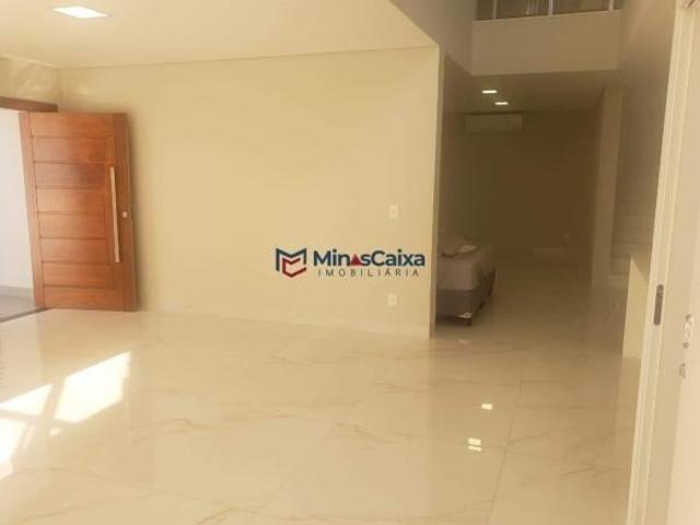 CASA DE LUXO EXCLUSIVA COM 6 SUÍTES PISCINA E ÁREA GOURMET NO CIDADE NOBRE!