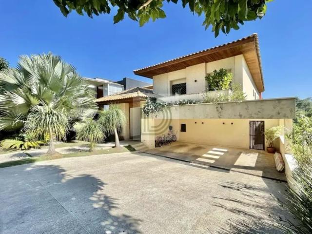 Casa de Luxo no Cond. Vintage, 5 Suítes e Piscina Infinita, Ex morada Juanfran