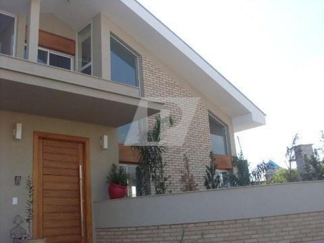 Casa de Luxo no Condomínio Terras de Piracicaba com 5 Quartos e 3 Suítes 320m² Piracicaba SP
