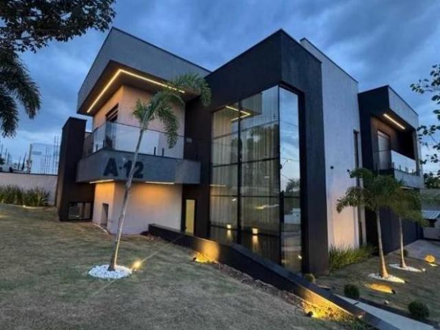 Casa de Luxo no Condomínio Campos do Conde em Sorocaba SP: 3 Quartos, 3 Suítes, 2 Salas, 5 Banheiros