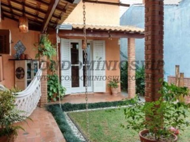 Casa de Luxo no Condomínio Jardim Ibiti do Paço em Sorocaba SP: 3 Quartos, 1 Suíte, 4 Salas, 3 Banhe