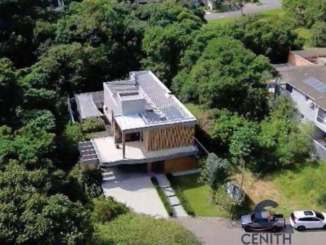 Casa de Luxo no Condomínio Reserva Santa Maria – 5 Suítes + Escritório