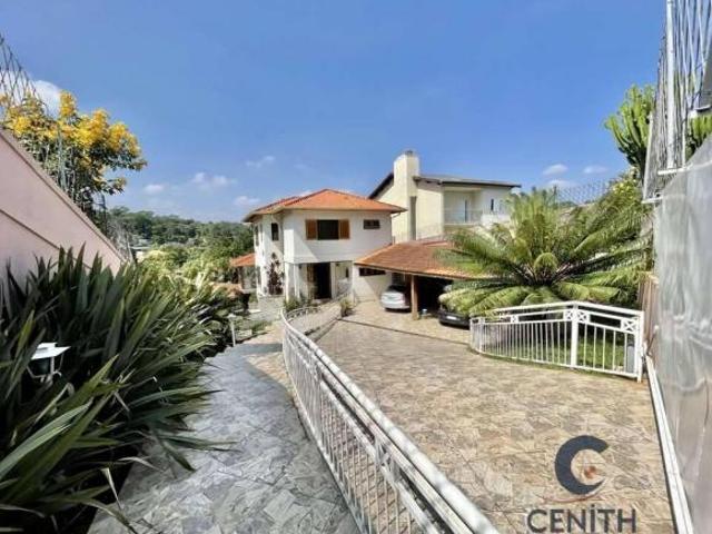 Casa de Luxo no Chác. das Paineiras II 3 Sts, Piscina, Lareira e 6 Vagas