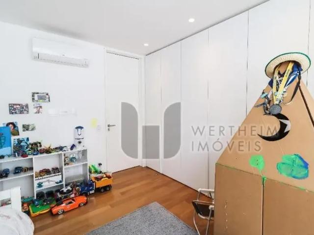 Casa no Jardim Guedala Segurança e Conforto Incomparáveis!