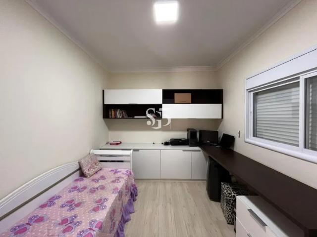 Casa de Luxo no Swiss Park: 5 quartos, 5 suítes, 3 salas, 6 banheiros, 4 vagas e 331m² em Campinas S