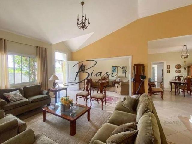Casa de Luxo para Venda ou Locação em com 4 Dormitórios, 4 Suítes e 380m² Imperdível!