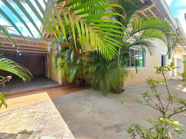 CASA DE LOTE INTEIRO À VENDA NO RESIDENCIAL ALICE BARBOSA, 3 SUÍTES, GOURMET, PLANEJADOS, EM GOIÂNIA
