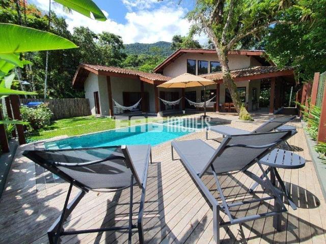 Casa de praia com 4 suítes e piscina para locação de temporada Aa22