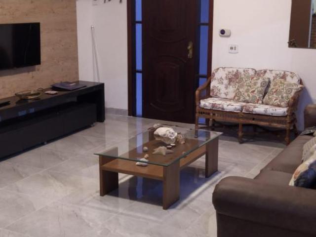 CASA DE PRAIA COM PISCINA EM PERUÍBE