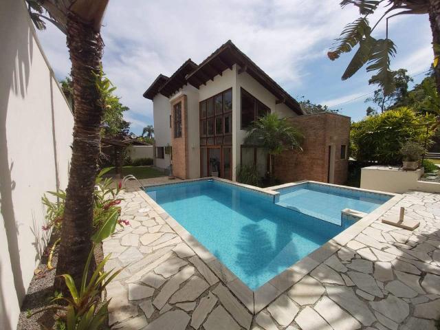 CASA DE PRAIA EM JUQUEHY COM PISCINA 800m DA PRAIA