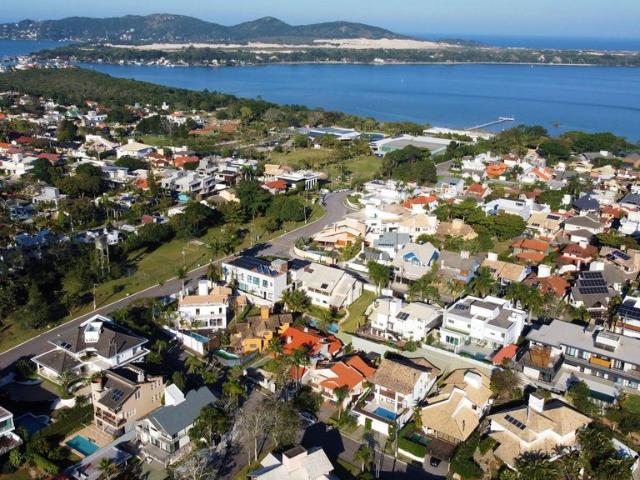 Casa de prestígio de 1085 m² vendas Saulo Ramos, Santa Catarina