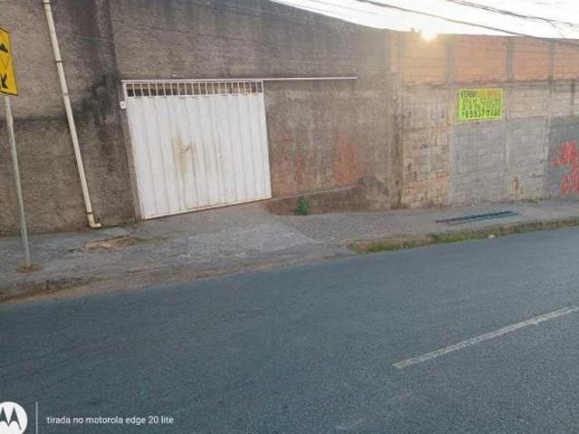 Casa de rua: Térrea / Residencial / Jardim dos Comerciários Venda Nova