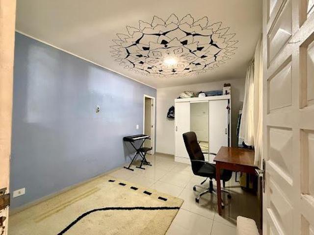 Casa de rua a venda no Jardim da Glória em Cotia