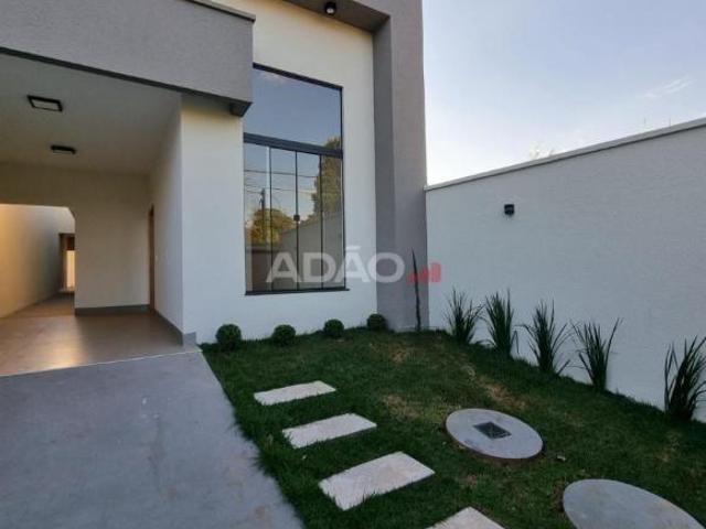 Casa de Rua com 3 quartos no Goiânia 2 Casa de Rua com 3 Quarto s por R$ 790000.00 no setor Goiânia