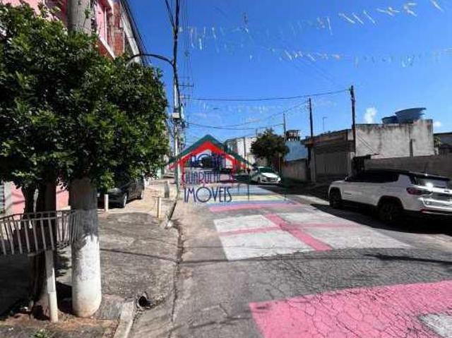 Casa de rua: / Residencial / Jardim Lenize